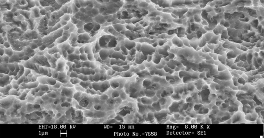 Superficie SLA Sandblasted Largegrid and Acid-etched | Tiradix